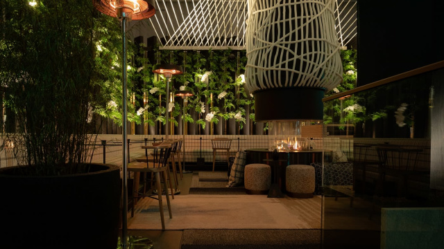 8 at The Londoner - Restaurant - visitlondon.com