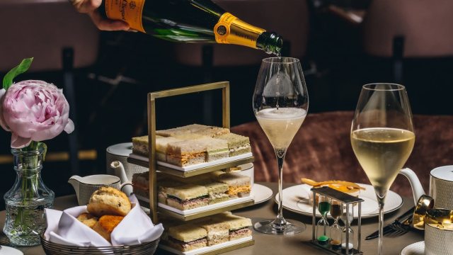 The Stage - Restaurant - visitlondon.com