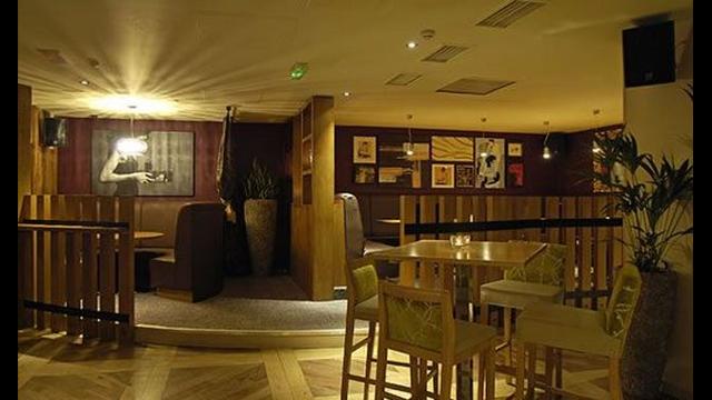 Amber Bar - visitlondon.com